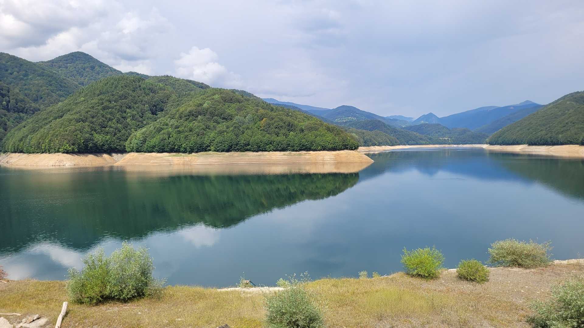 to Ivanu Dam